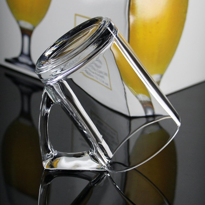 Stand Handle Glass
