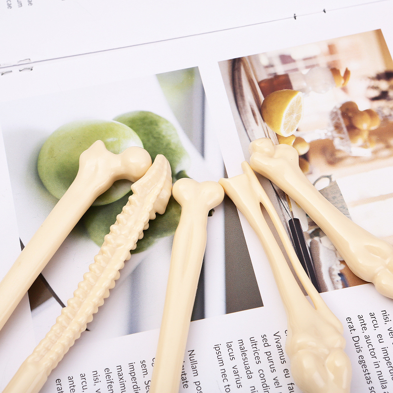 Bone Shape Ballpoint Pens Halloween Gifts for Doctor Medical Students ...