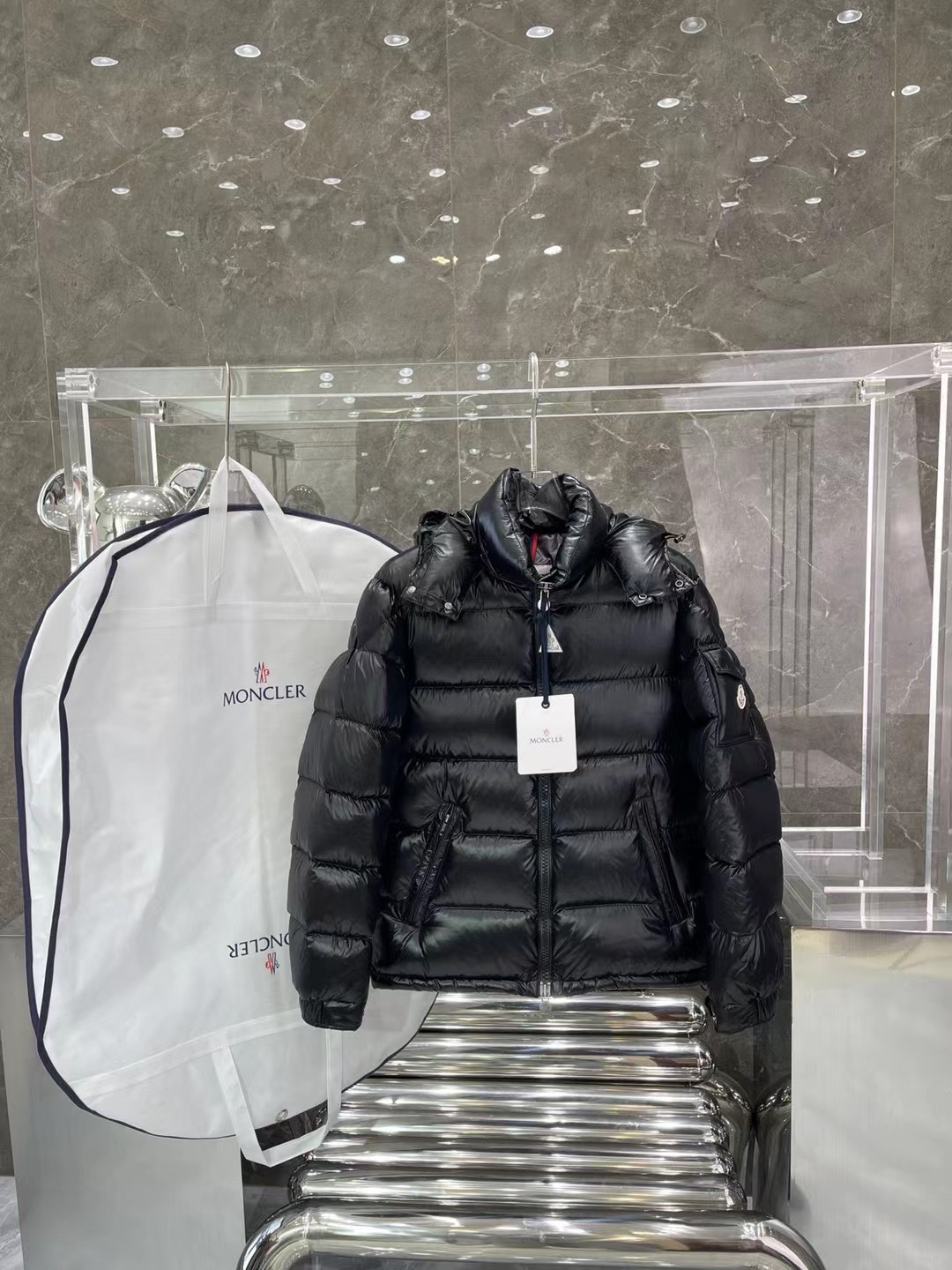 202210SSMonclerモンクレール メンズと レディース ダウンスーパーコピー|スーパーコピー