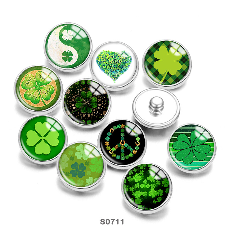 Painted metal 20mm snap buttons Clover love happy easter