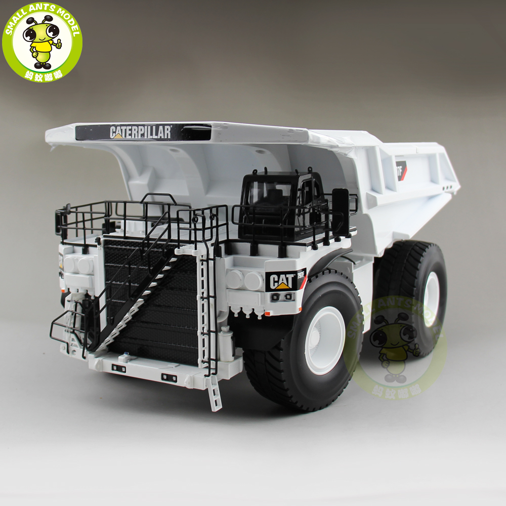 1/50 Caterpillar 797F Off-Highway Truck Special White 1/50 Caterpillar 797F Off-Highway Truck Special White