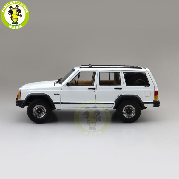 1/18 Jeep Cherokee XJ 1985 Diecast Model Toys Car Boys Girls Gifts ...