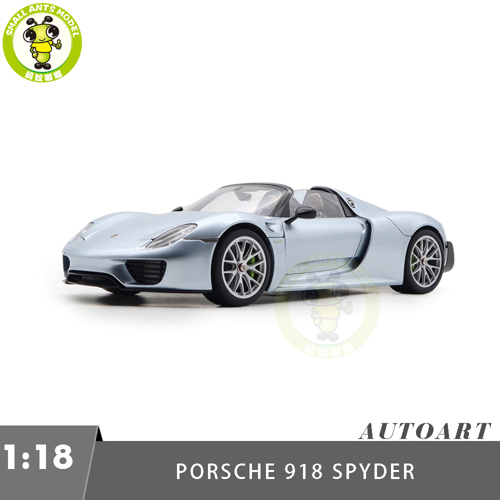 1/18 Porsche 918 Spyder Weissach Package Autoart 77923 Liquid Metal ...
