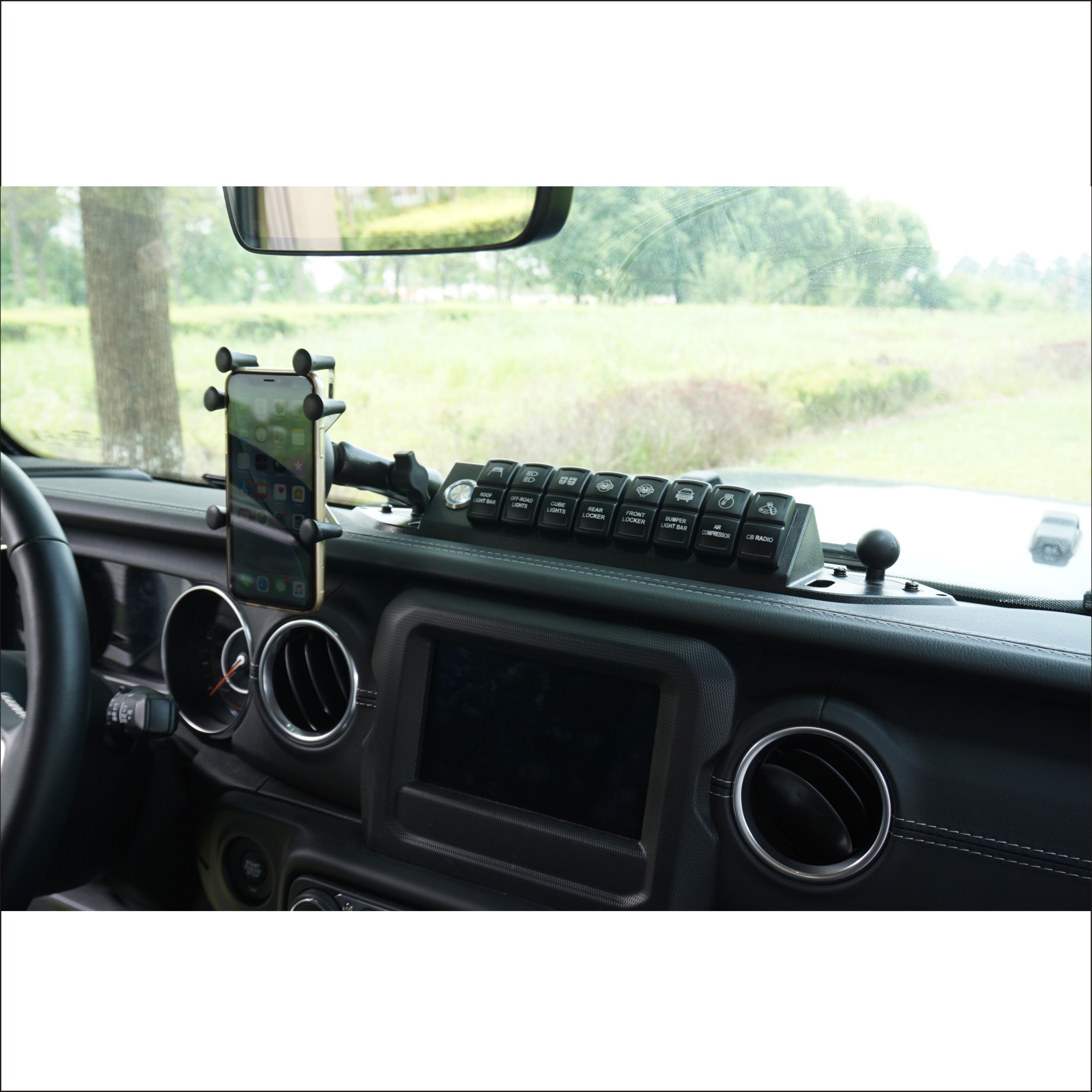 Jeep JL switch panel