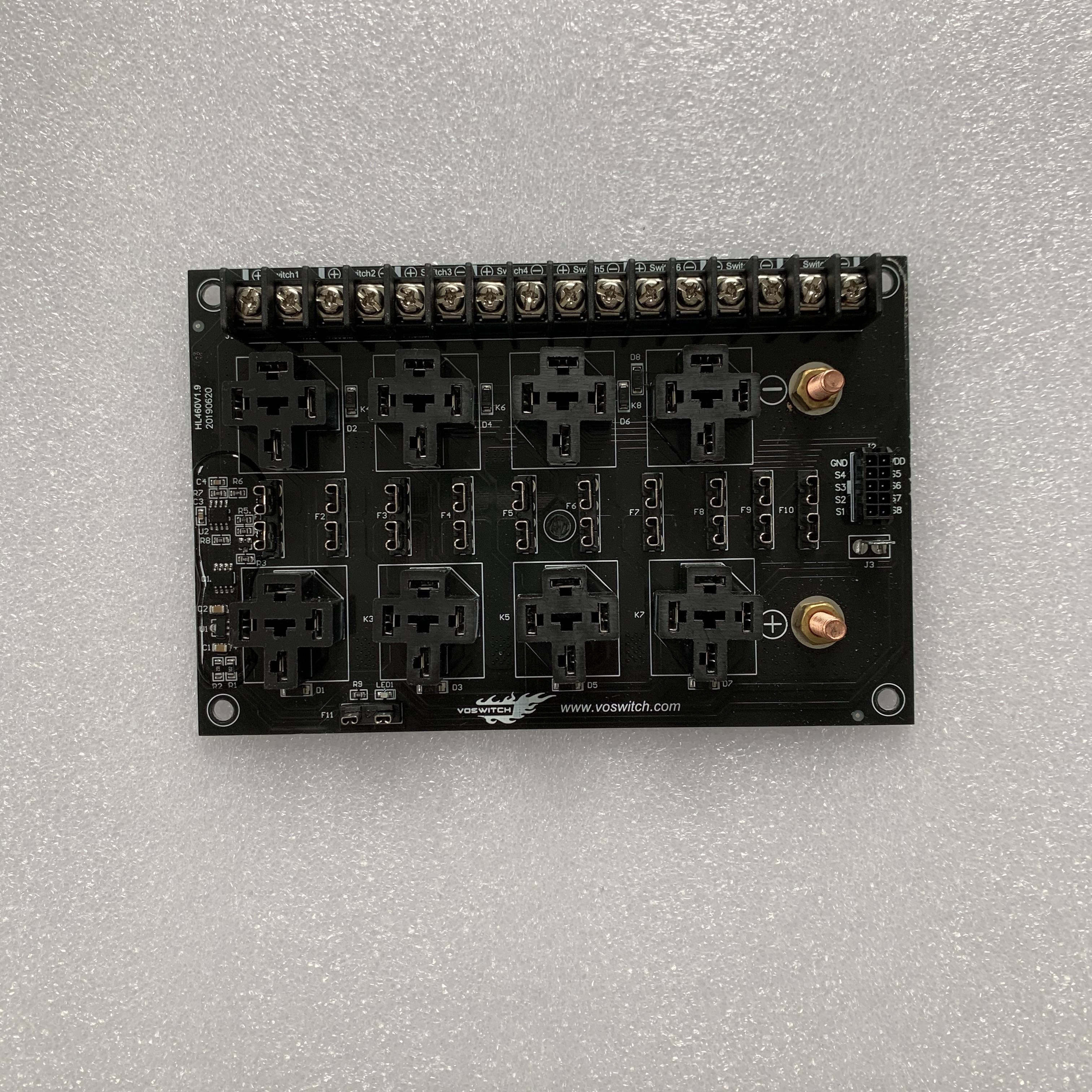 US$ 35.00 - 8 switch mother board for overhead 8 switch panel ( old ...