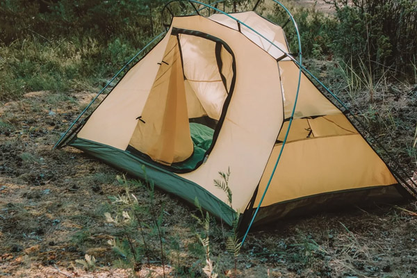 Why Should I Choose an Above Ground Tent? - www.pomoly.com