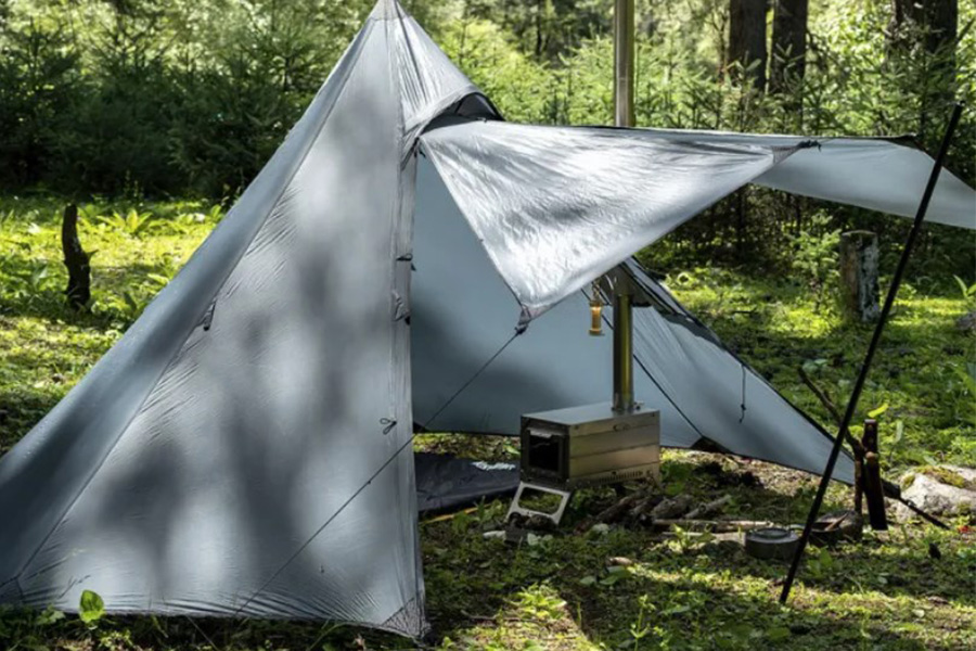 How To Enjoy a Teepee Glamping - www.pomoly.com