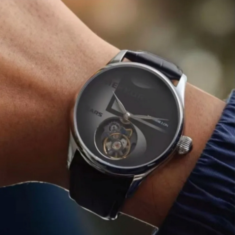 The New Light luxury business tourbillon watch with mechanical movement ...