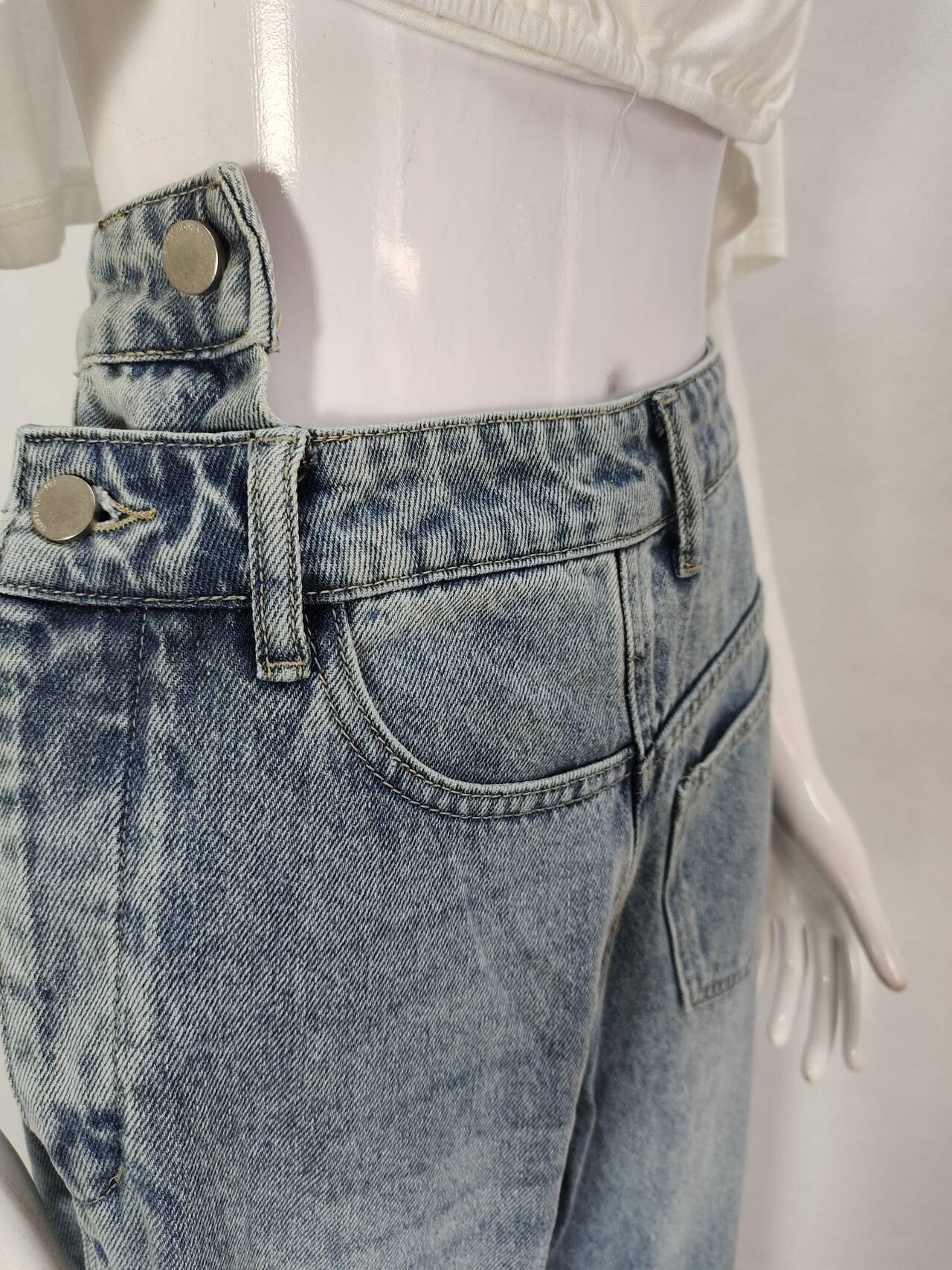 US$ 29.00 - A8649 - www.amigogarment.com