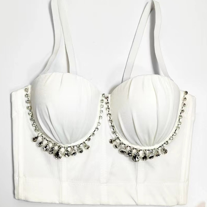 Folded chain fishbone bra