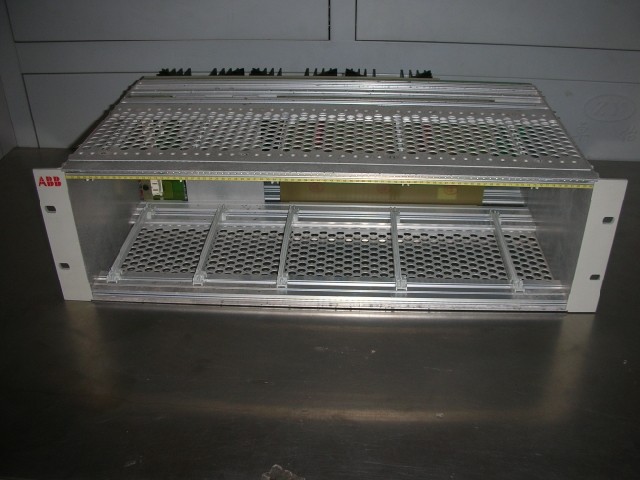 ABB HENF105323R0002 P7LA + HENF209556R0002 P1LA