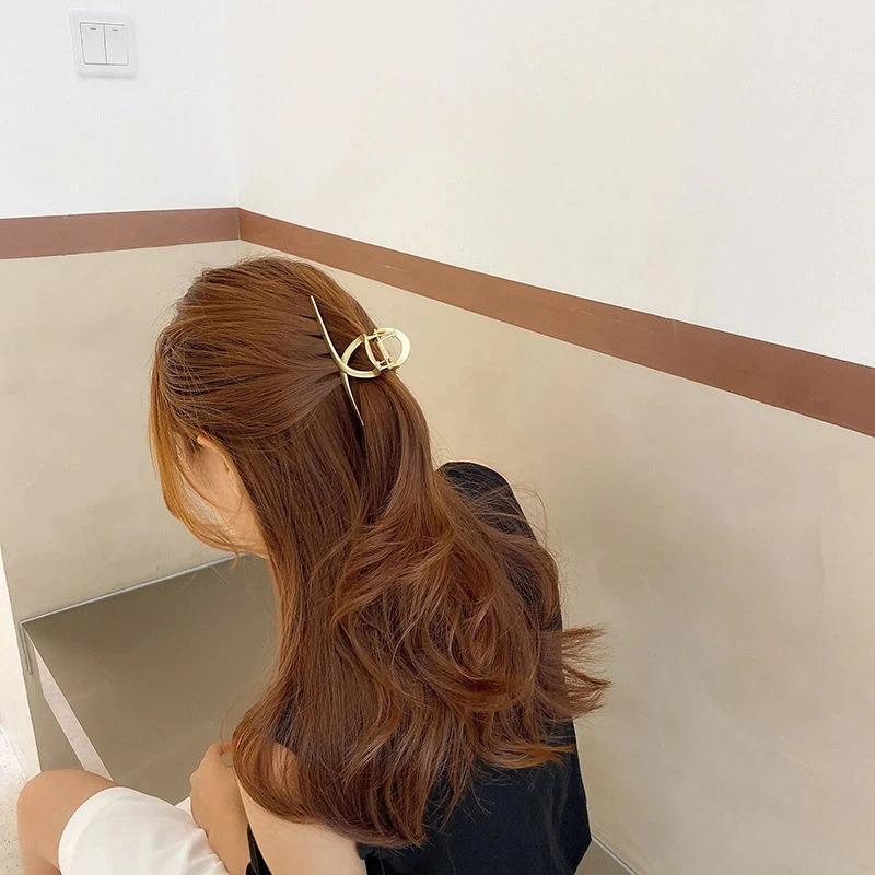 US$ 12.99 - Simple Headdress Metal Hairpin - www.maicei.com