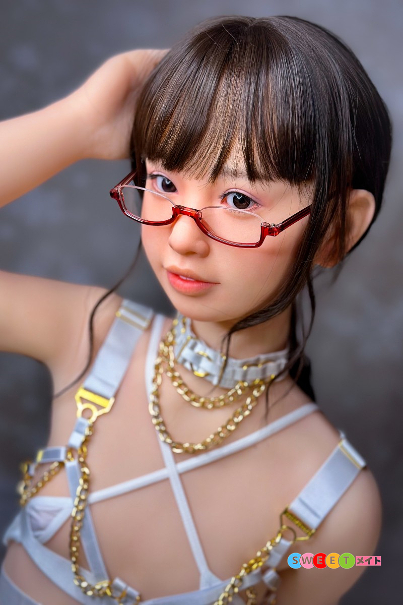 可愛らしいJ-cute（ロり系）149cm バスト平 AGD01ラブドール