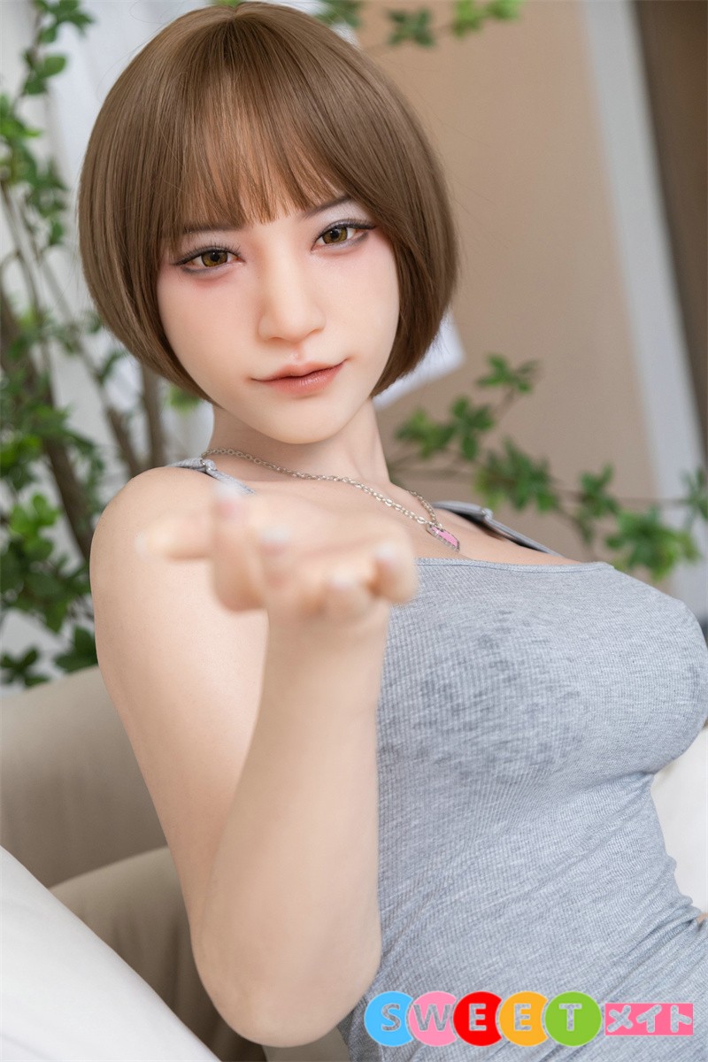 甘くて可愛いメイド美少女 166cm等身大リアルなラブドール qita