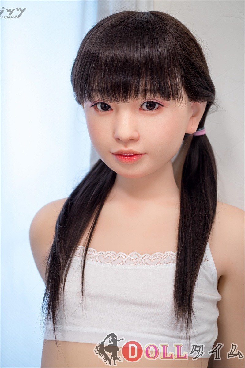 AXB Doll TPE製ラブドール 149cm Aカップ 平ら AGD01掲載画像のボディはリアルメイク付き サロペットバービーピンクのキャミソール