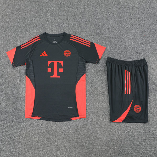 2025-26 Mens Bayern Munich black Training Short Suit