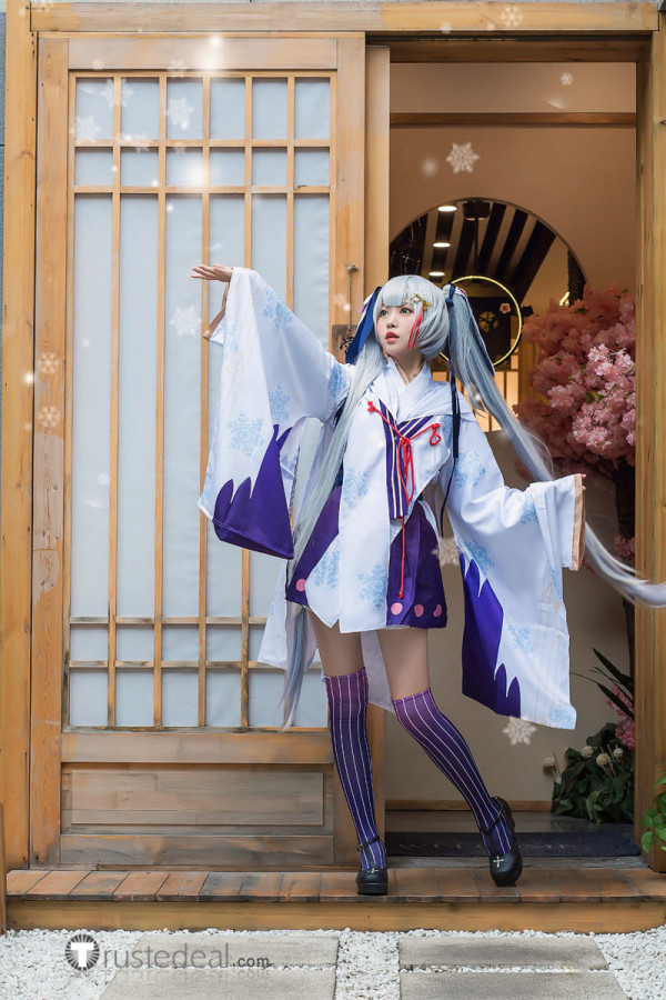 Vocaloid 2018 Snow Miku Hatsune Kimono Yuki Witch Kagura Cosplay Costume