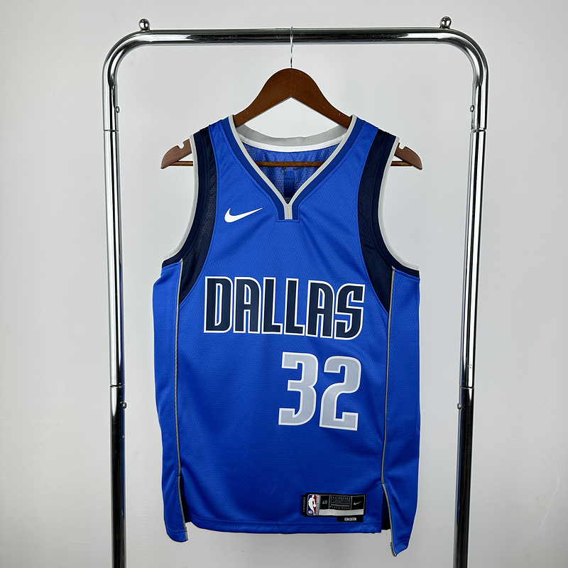 Dallas Mavericks Blue FLAGG #32