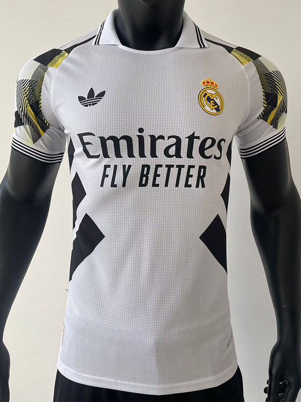 US$ 16.00 - 25-26 RMA White Special Edition Player Version Training ...