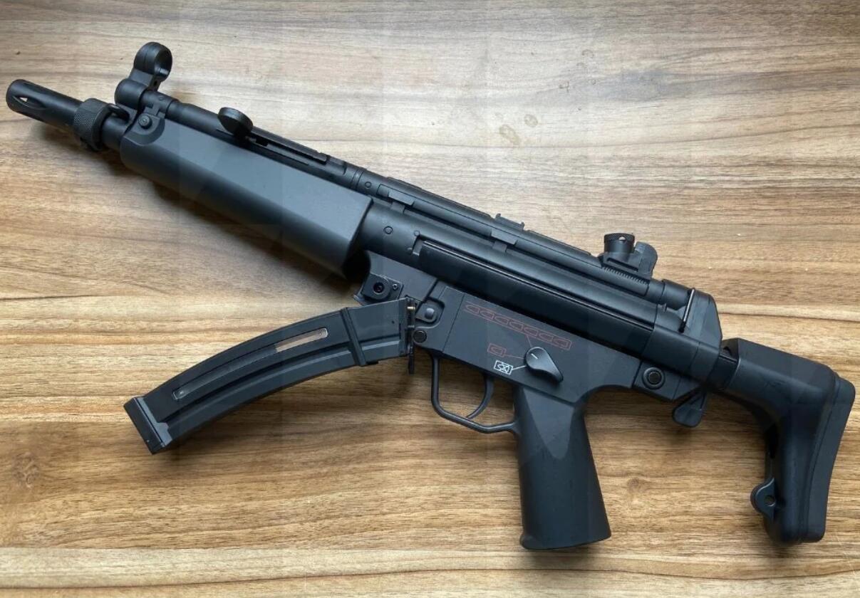 CYMA MP5 Gel Blaster | Realistic SMG Toy | High Power Gel Shooter