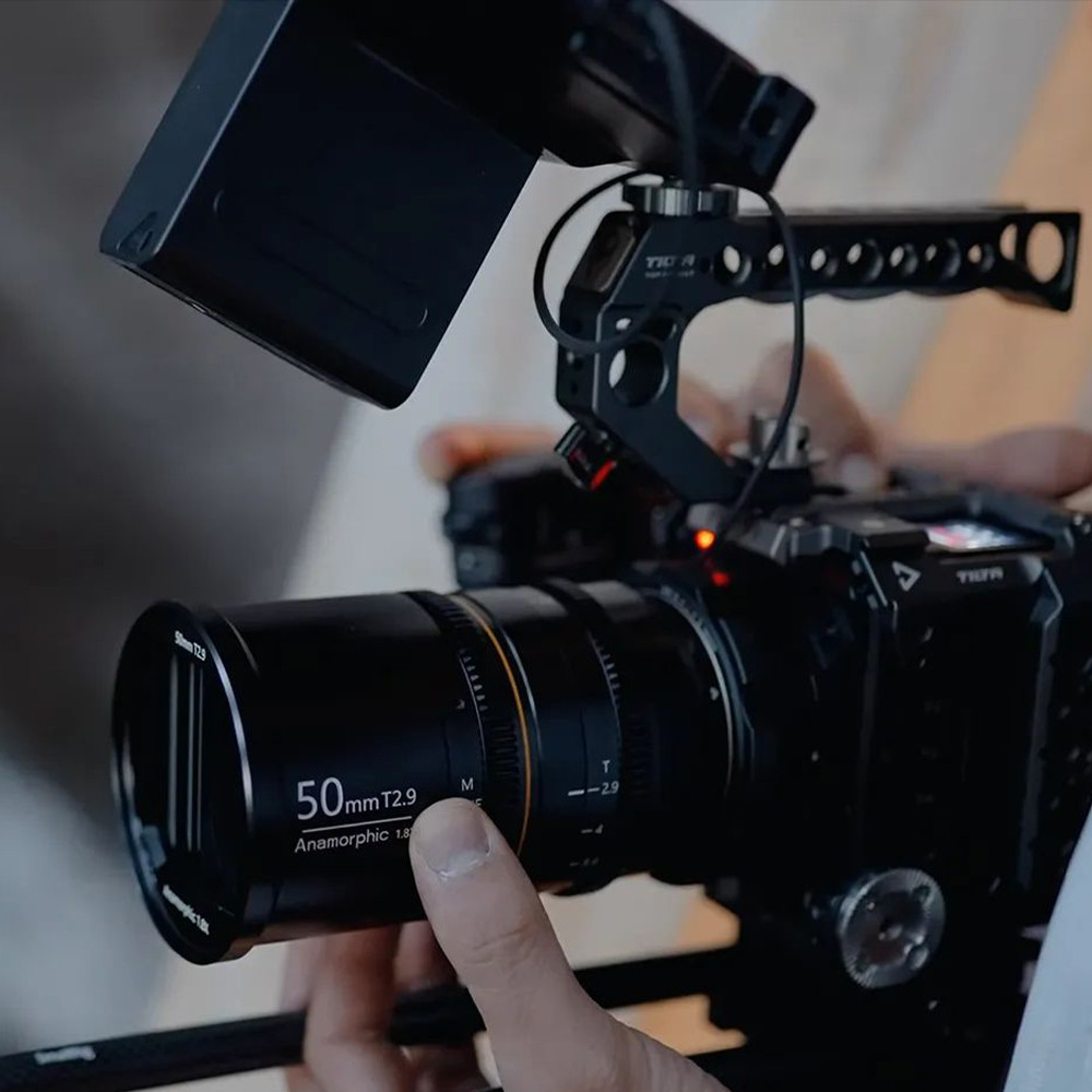 Great Joy 50mm T2.9 1.8x Anamorphic Lens EF/PL/E/L/RF/MFT Mount
