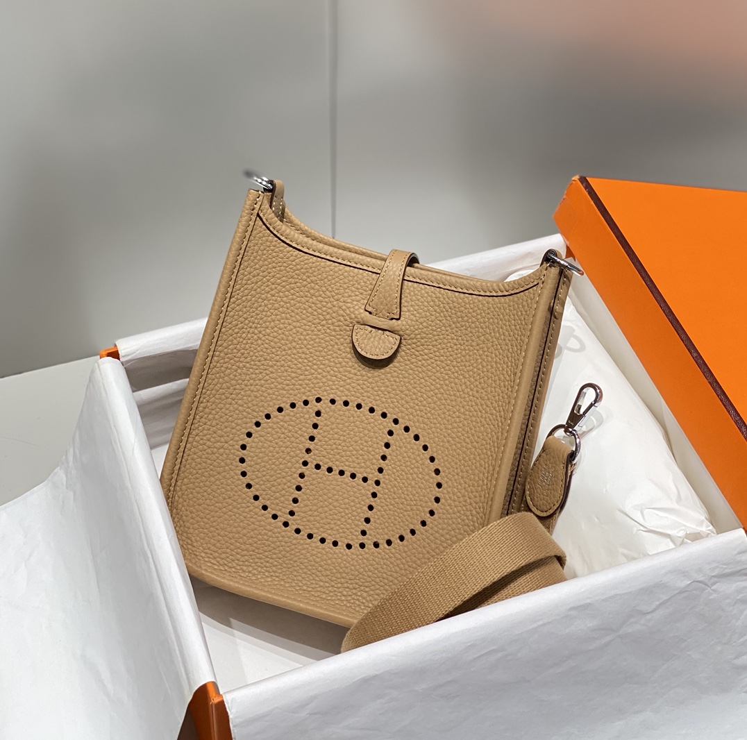 US$ 198.00 - Handbags Hermes 𝗠𝗶𝗻𝗶 𝗘𝘃𝗲𝗹𝘆𝗻𝗲 size:18 cm - www.hee555.com