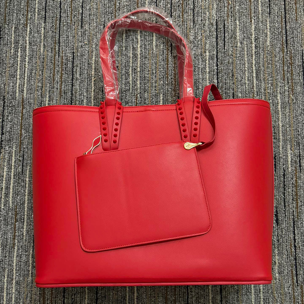 CL RIVETS DESIGNER LUXURY HANDBAGS PURSE