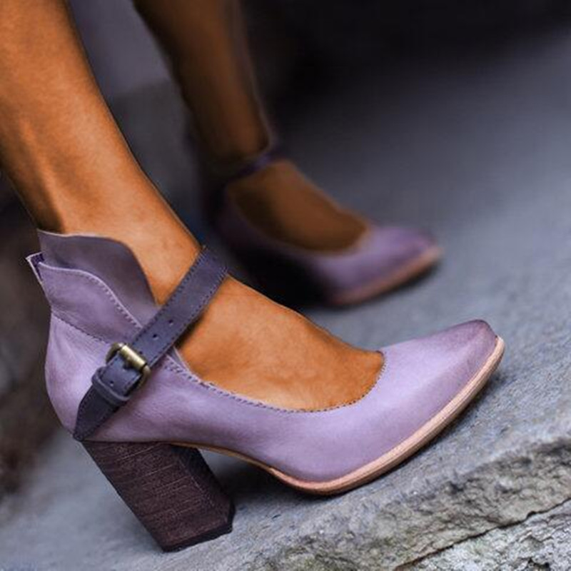 Plus Size Chunky Vintage Belt Buckle Chunky Heels