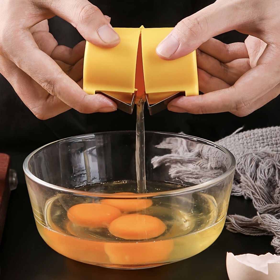 Easy-Clean Egg Shell Separator - Quick Peel & Yolk Divider for Kitchen ...