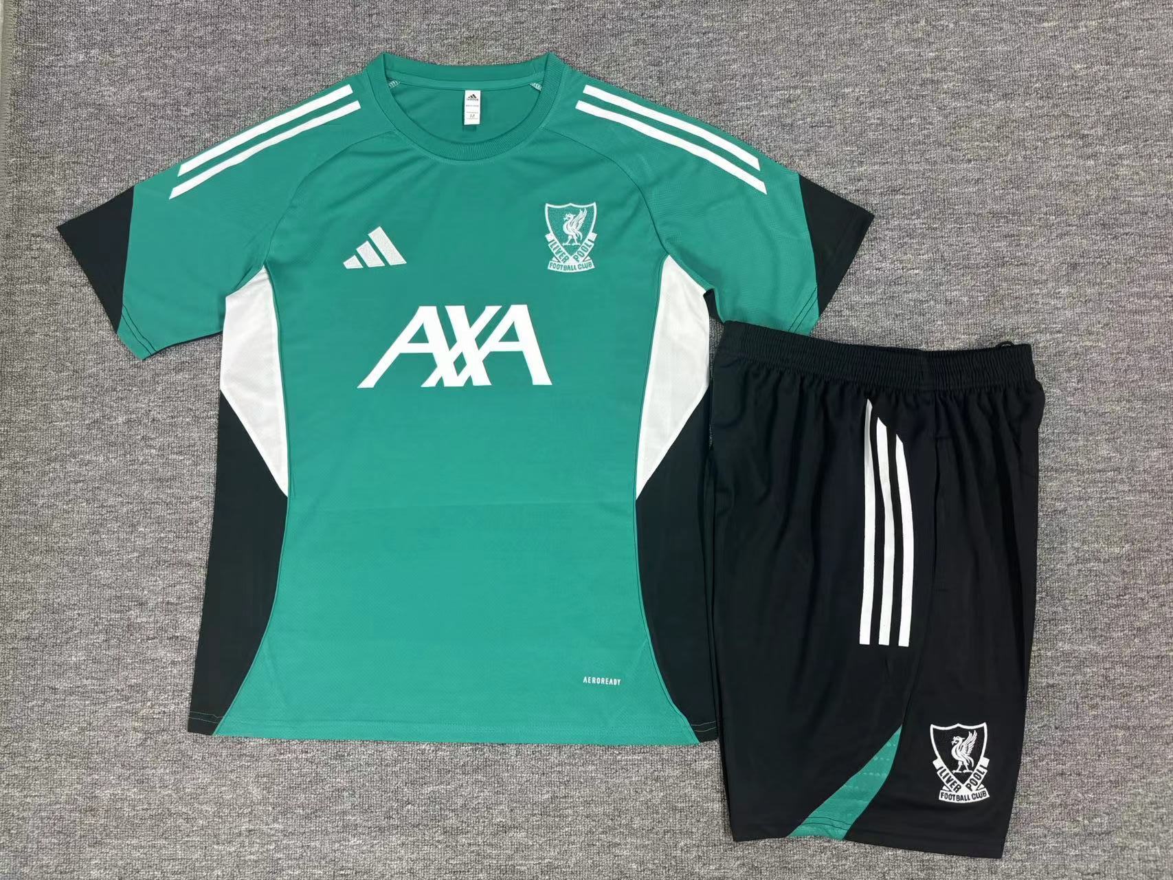 £ 18.00 - LFC training green kid adult 25-26 - www.2526vip.net