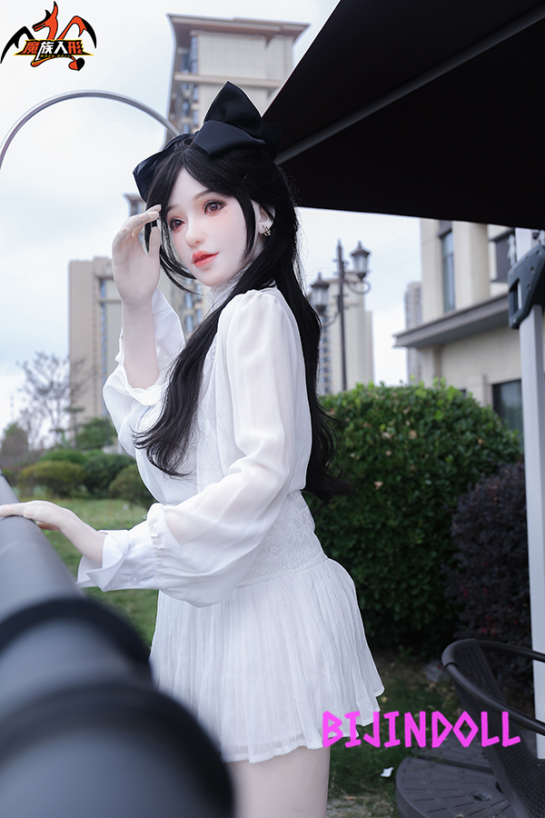 揺れるH乳巨乳セフレセックスドールmozudoll 163cm H-cup TPE製 宣材写真と同じ衣装無料プレゼン