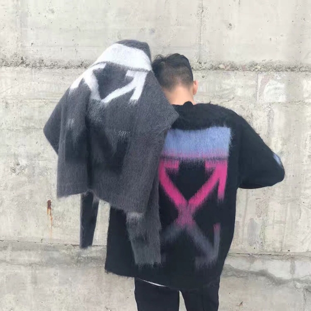 Off-white gradient logo mohair sweater 2 colors