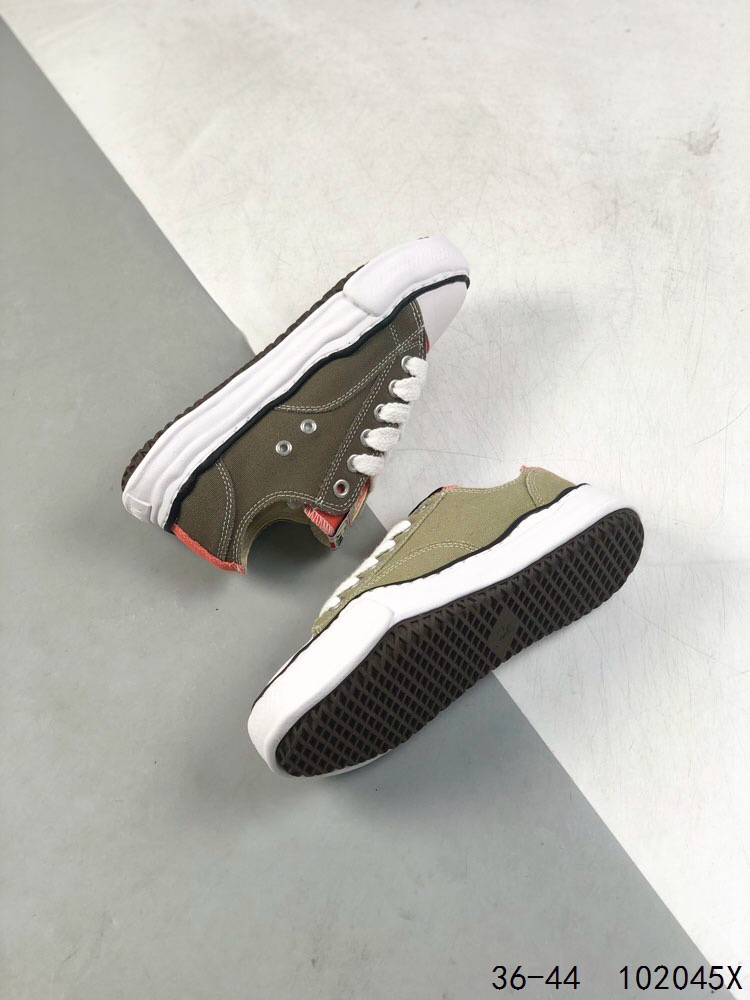 Mihara Yasuhiro MMY low shoes olive