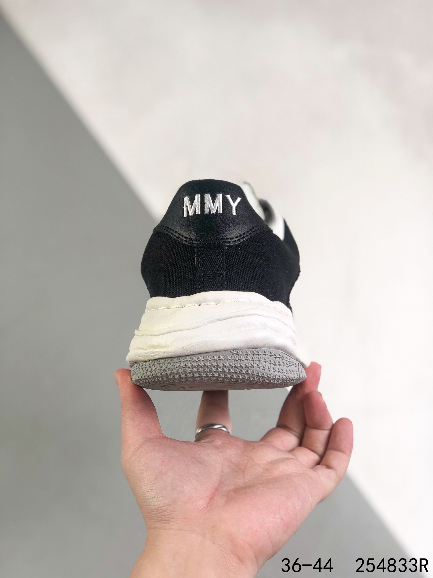 Mihara Yasuhiro MMY low shoes olive