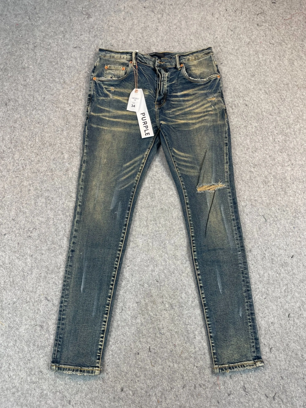 US$ 93.42 - 1:1 quality version Vintage washed and frayed small ripped ...