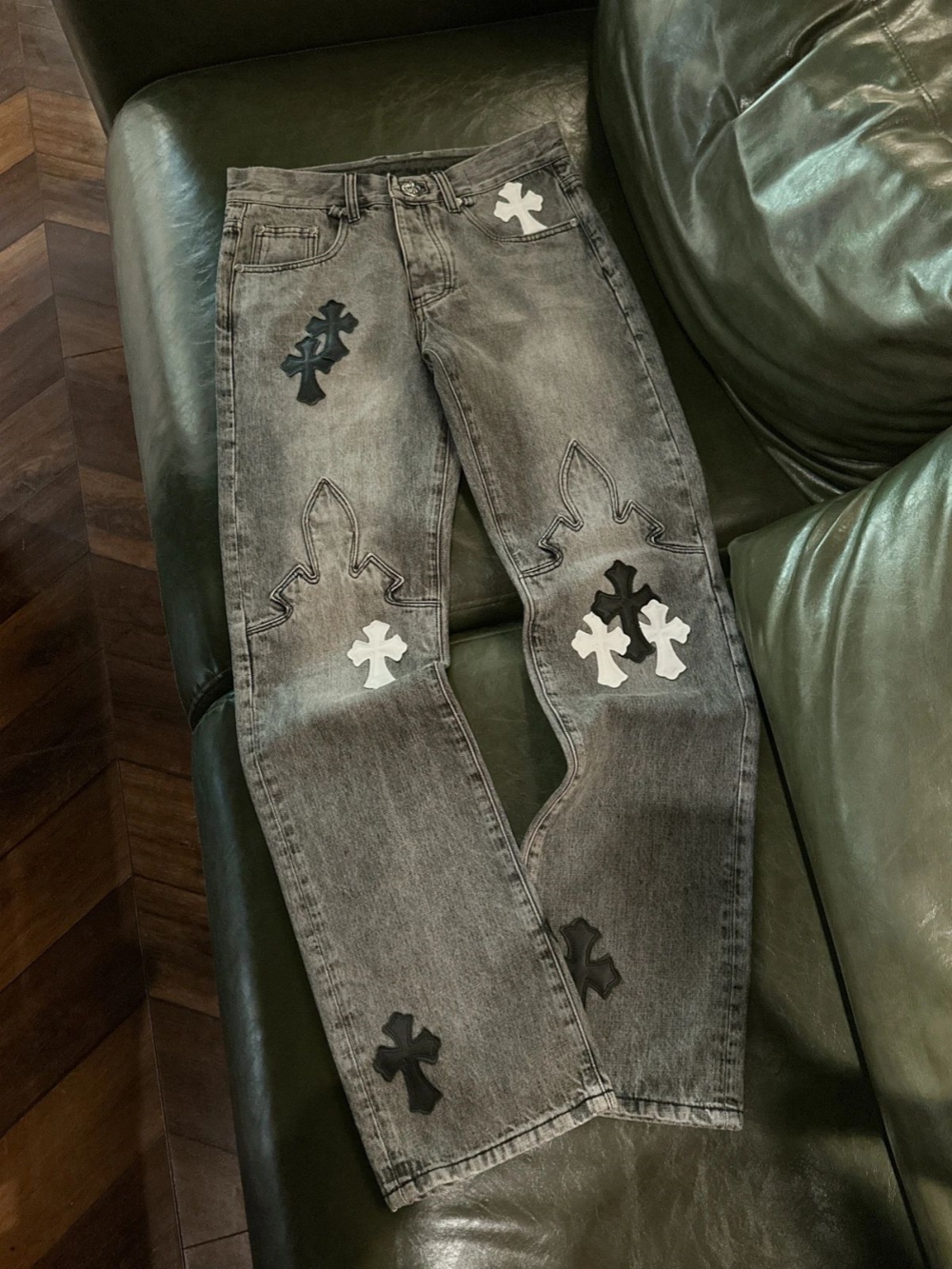 US$ 368.92 - 1:1 quality version Double Knee Flame Black And White ...