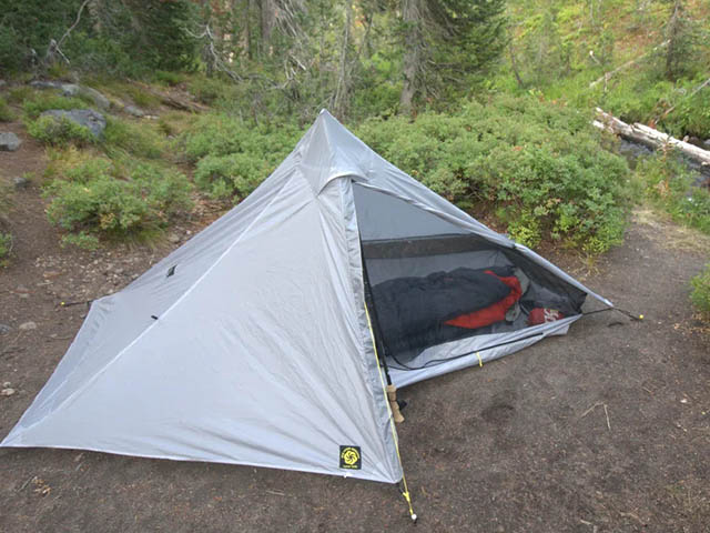 What is the Lightest Single Person Tent? - www.firehiking.com