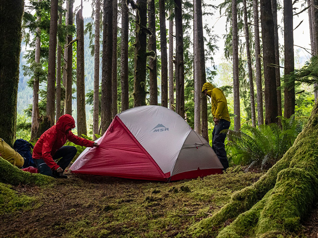 What is a Lightweight 4 Man Backpacking Tent? - www.firehiking.com