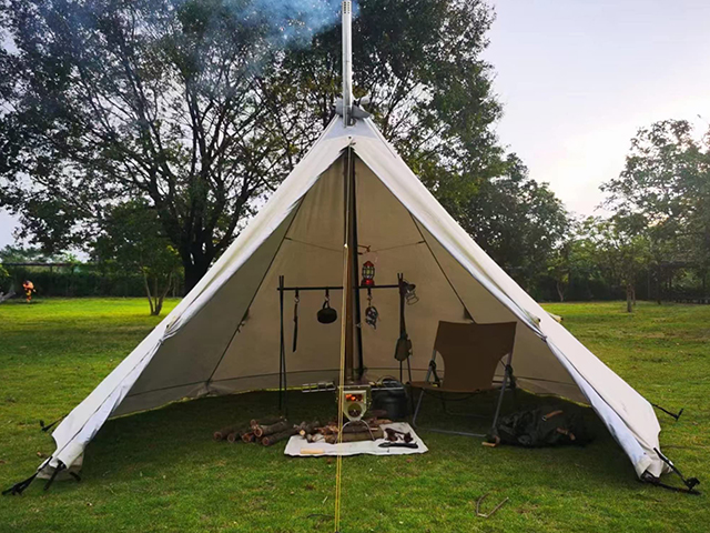 What is an Outdoor Big Tent? - www.firehiking.com