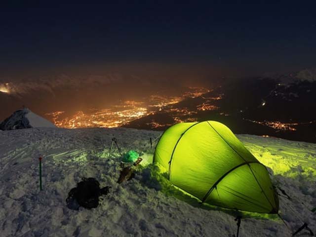 How is a Stand Up Tent Different? - www.firehiking.com