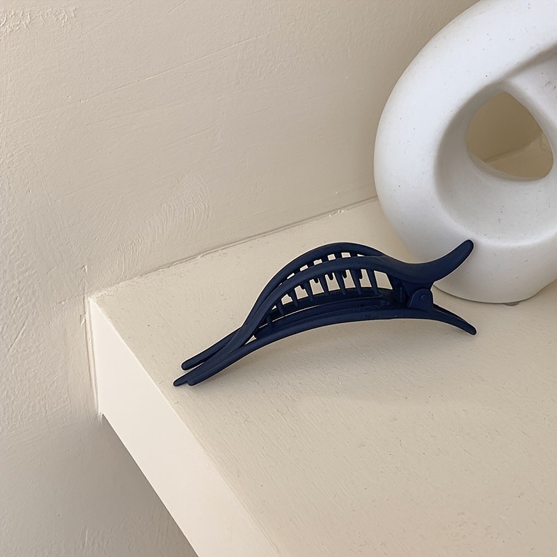 Flat Curved Claw Clips - Perfect for Long, Thick Hair