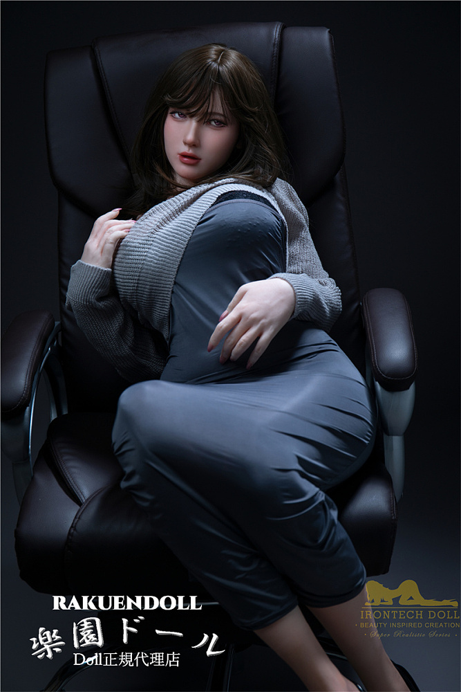 S1ヘッド & 165cm G-cup Miya シリコン製ラブドール irontechdoll