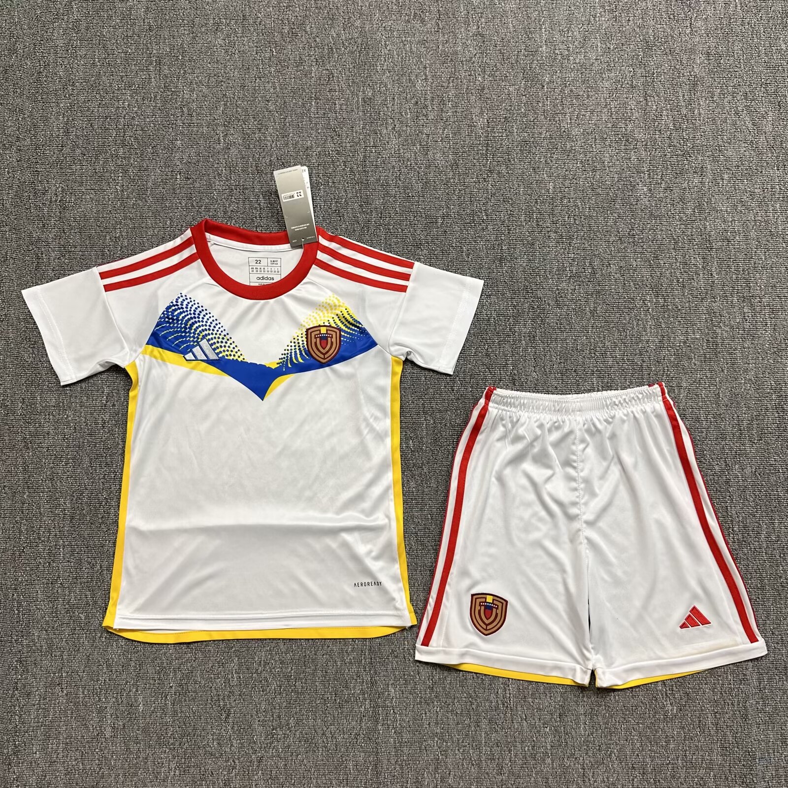 US$ 21.00 - 2024-25 Venezuela away white kids kit - www.andistore.cn