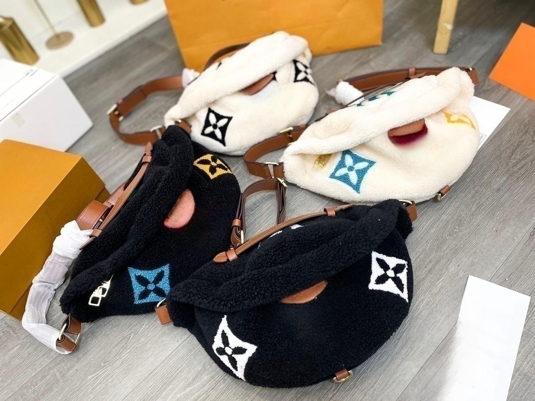 Fashion Designer Brands Sherpa Wool Fanny Bags