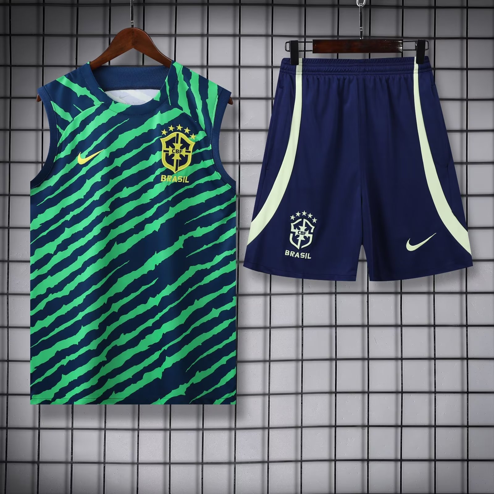 US$ 35.00 - Adult Uniform 2022 Brazil Green Soccer Training Vest Shorts ...