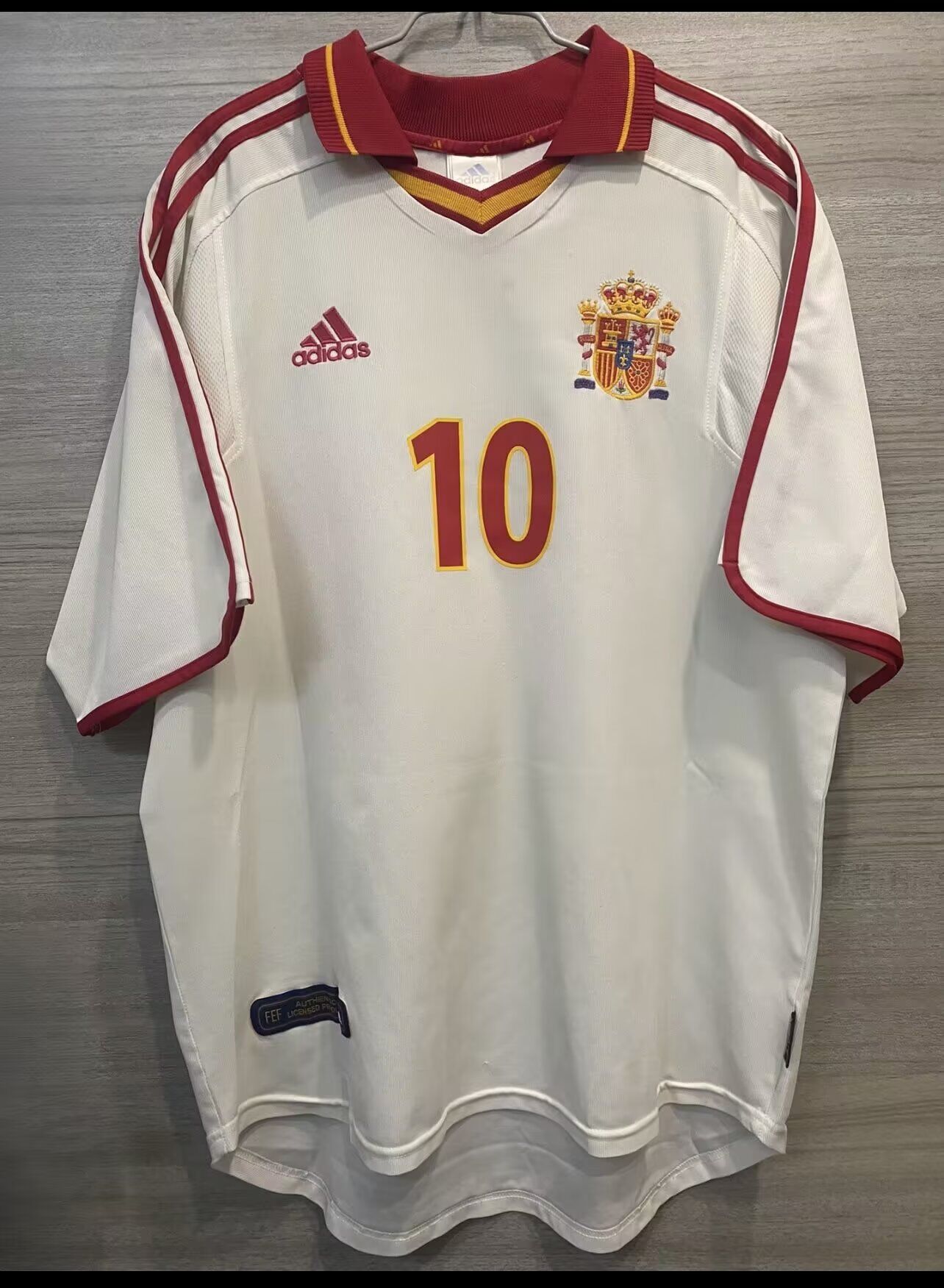 US$ 35.00 - Retro Jersey 2000 Spain Away White Soccer Jersey Vintage ...