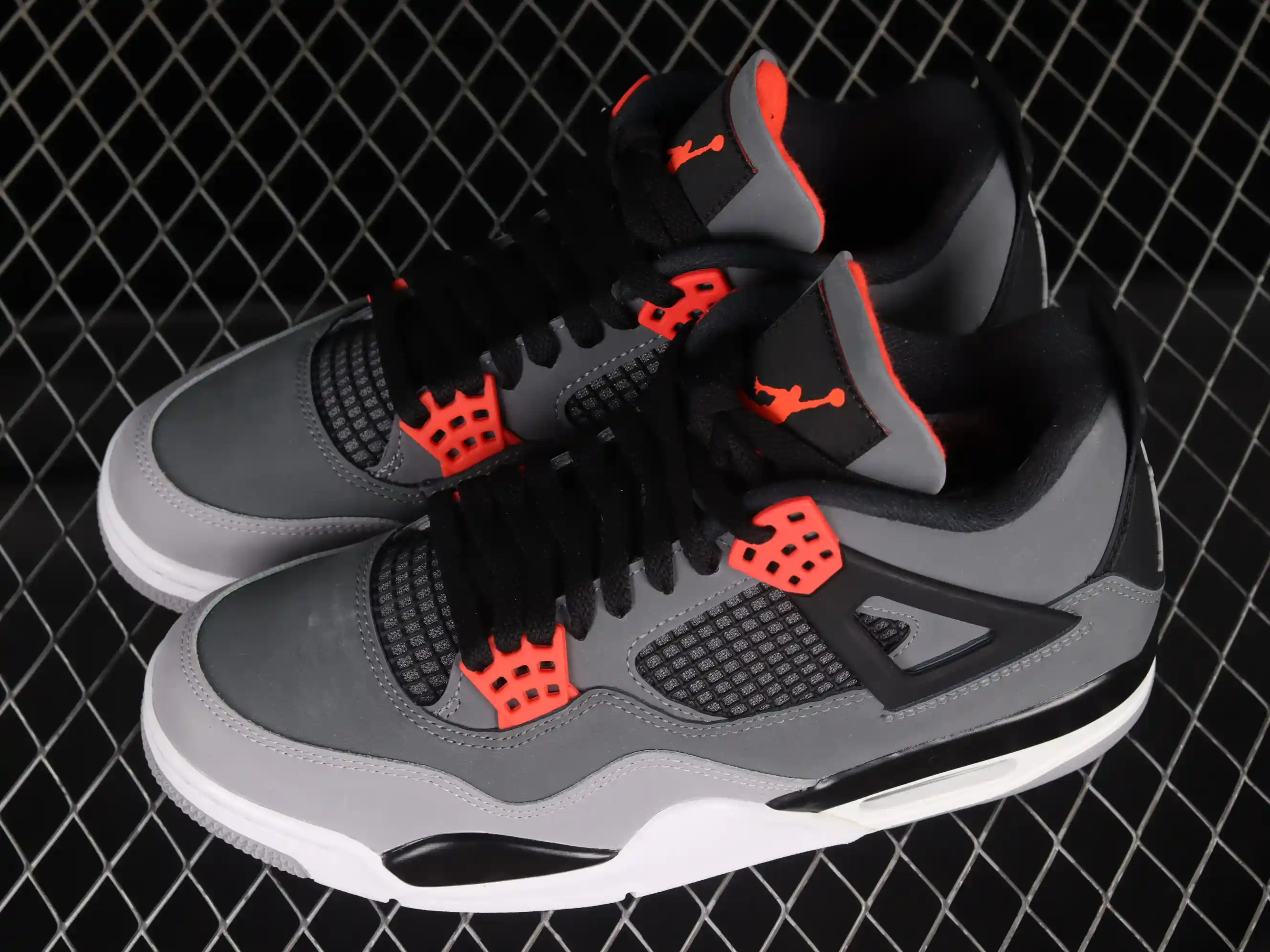 Air Jordan 4 Retro Infrared Black Grey - Pure Platinum - Bxmstore