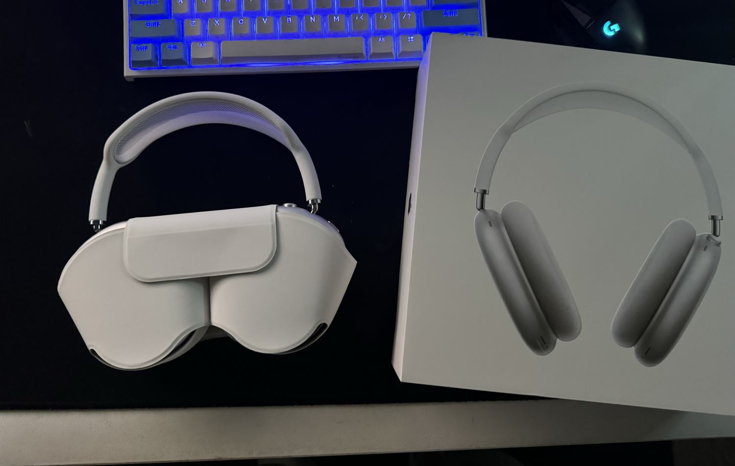 Apple | Metal AirPods MAX | Airpods Headphones | Bxmstore