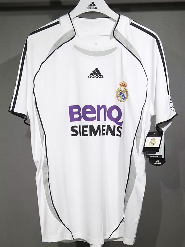 US$ 21.00 - 2006/2007 RMA Home Player Version Retro Soccer Jersey - www ...