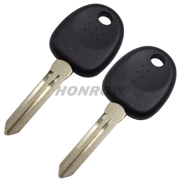 Hyundai transponder key blank with Left Blade (Can put TPX chip inside)